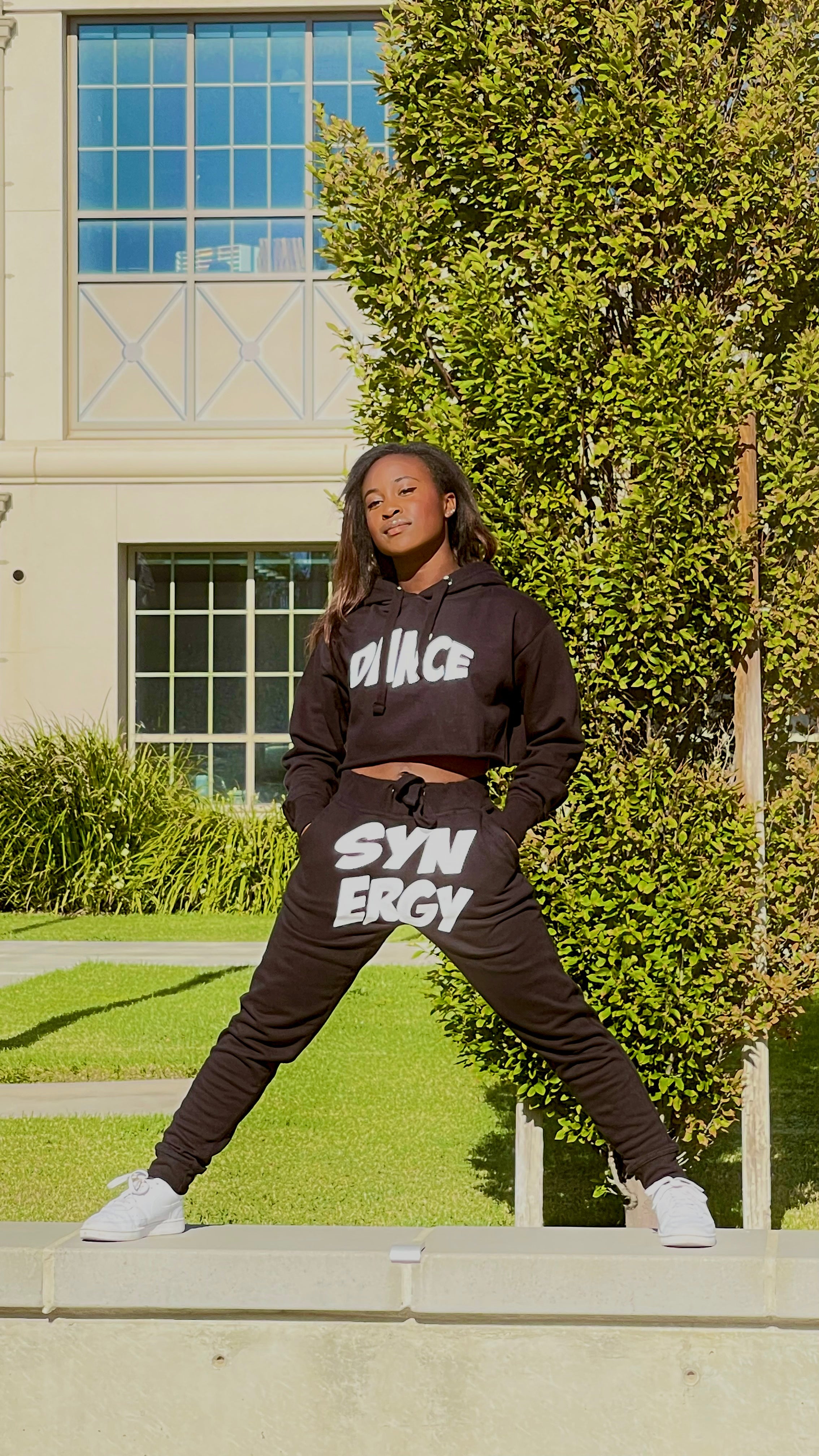 MHHS SYNERGY DANCE – The Bling Lady & Co